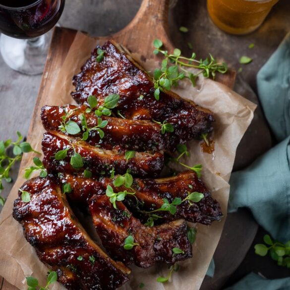 Beer And Wine Pairings For BBQ Chicken: The Complete Guide